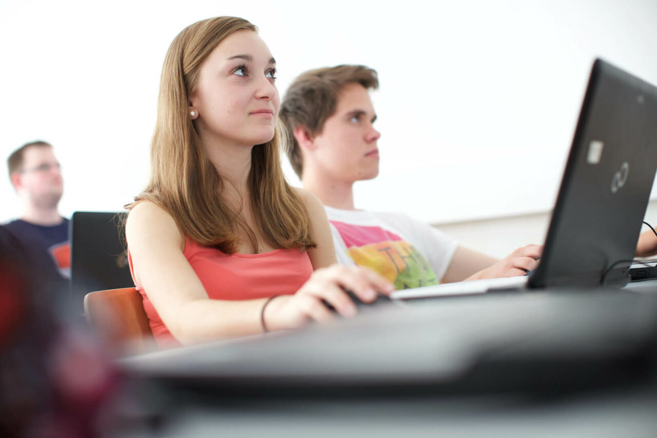 Über Bunta - bunta Rostock